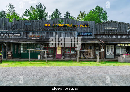 Vintage wild west Canadian outpost Stock Photo - Alamy