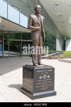 Grand Rapids, Michigan - A statue of Gerald R. Ford outside the Ford ...