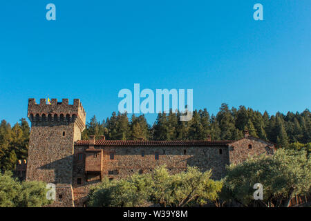 Castle in Napa Valley Vineyard Stock Photo - Alamy