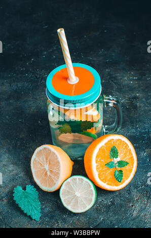 Lemonade from lime and mint Stock Photo - Alamy