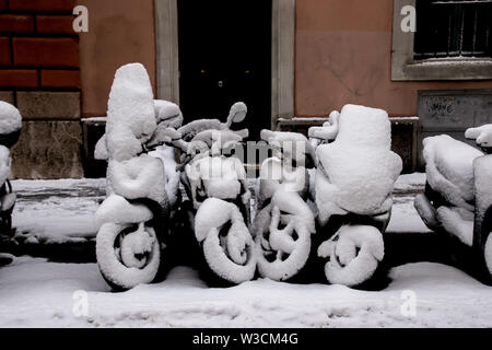The streets of Rome, Italy turned into a winter wonderland after a ...
