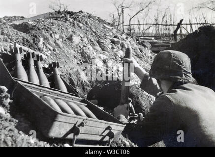 Waffen-SS soldier on the Eastern front, 1941 Stock Photo - Alamy