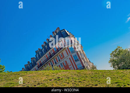 The sinking house located in the Montmartre district of Paris, France ...
