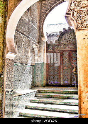 palace and mosque interior hall andalus - islamic civilization Stock ...