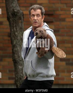 Mel Gibsonfilming The Beaver 2009 Photo By John BarrettPhotoLink ...