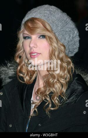 Taylor Swift 2008 Photo By John Barrett/CelebrityArchaeology.com Stock ...