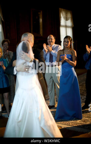 Guests during the reception Stock Photo - Alamy