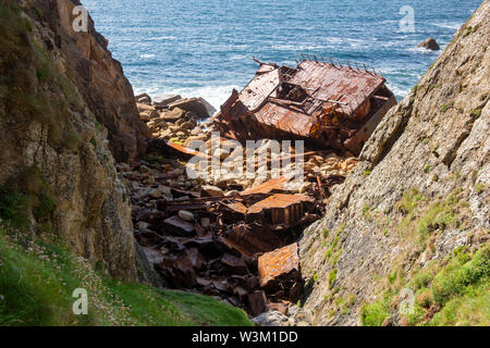 The Shipwreck of RMS Mulheim on Mayon Cliff in Sennen Cove in Cornwall ...