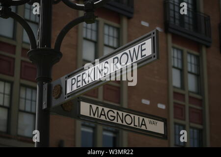 Street Signs at Perkins Rowe in Baton Rouge Stock Photo - Alamy