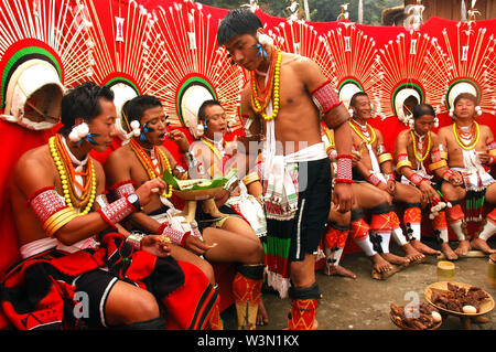 Men from Angami Naga tribe dressed in traditional clothes, Kohima ...