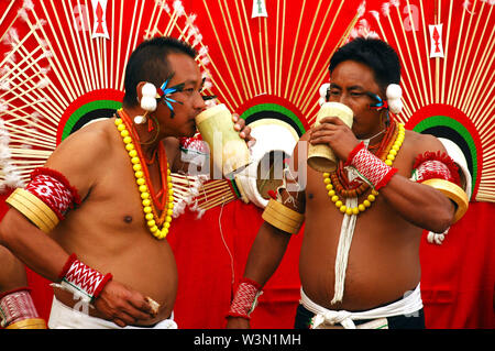 Men from Angami Naga tribe dressed in traditional clothes, Kohima ...