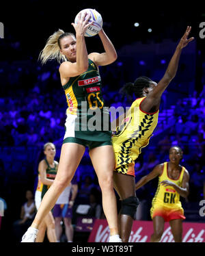 South Africa's Lenize Potgieter in action during the Netball World Cup ...