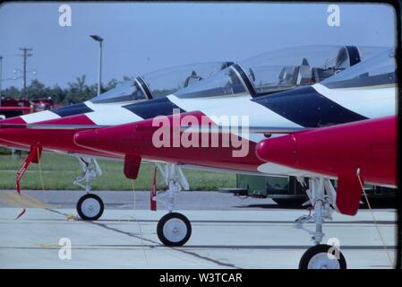 USAF Thunderbirds demonstration squadron at Andrews AFB in 1980 ...
