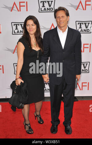 Steven Weber with wife Juliette Hohnen GLAAD Celebrates 25 Years of ...