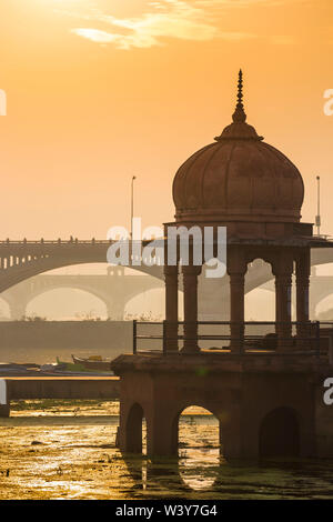 India, Uttar Pradesh, Lucknow, Bridge over Gomti River Stock Photo - Alamy