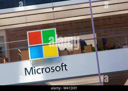 Microsoft Store logo Stock Photo - Alamy