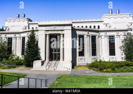 Valley Life Sciences Building, University of California, Berkeley ...