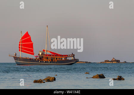 Pirate style boat transporting tourists on a cruise on Koh Samui island ...