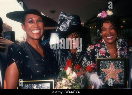 June Pointer of The Pointer Sisters in Los Angeles in 1994. © RTBoas ...