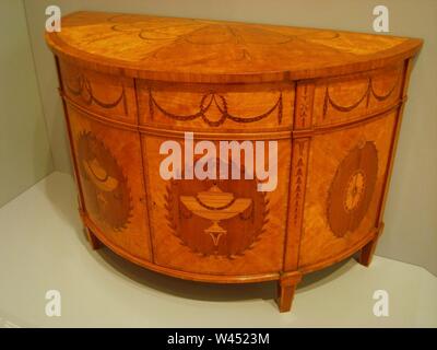 Commode, Thomas Chippendale (attrib), c. 1778 IMG 1704 Stock Photo - Alamy