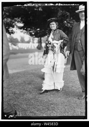 Mrs. Daisy McLaurin Stevens, president of the United Daughters of the ...