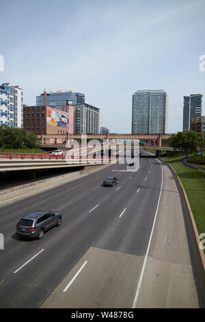 traffic heading out of chicago on the i-90 and i-94 the dan ryan ...