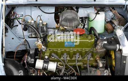 Engine compartment of an Austin Mini Stock Photo - Alamy