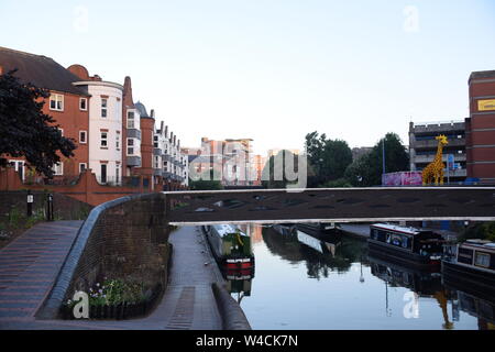 Birmingham England Canals Cityscape Stock Photo - Alamy