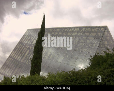 Futuroscope building. Futuroscope is a science and technology theme ...