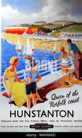 Hunstanton, Norfolk - The Beach and Pier Stock Photo - Alamy