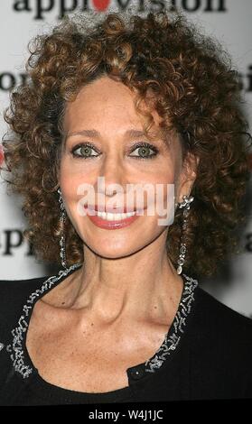 Marisa Berenson 2004 Photo By John Barrett/CelebrityArchaeology.com ...