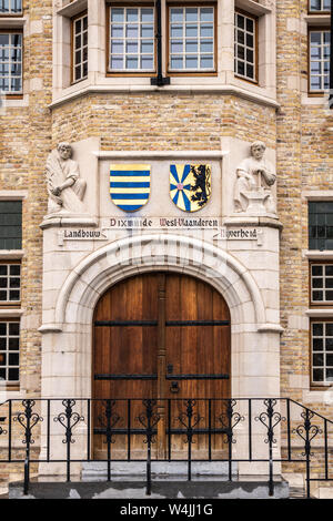 Grote Markt of Diksmuide, Belgium Stock Photo - Alamy