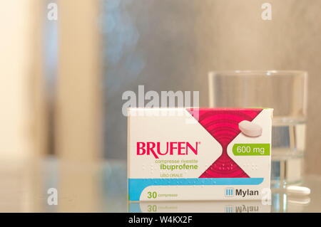 Brufen, ibuprofen, anti-inflammatory drugs, medicine, pills, pain ...