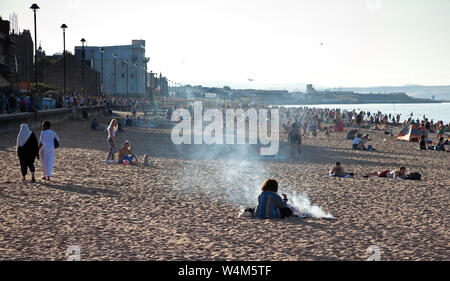 Portobello Beach, evening barbeque, Edinburgh, Scotland, UK Stock Photo ...