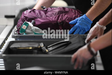 Control of passengers and baggage screening at airports Stock Photo - Alamy