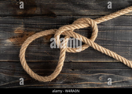 Lariat Loop Knot. Rope node Stock Photo - Alamy