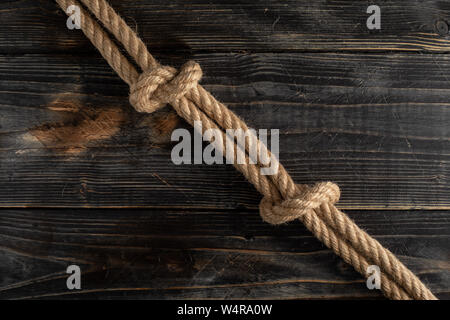 Fishing node Nautical rope knot Stock Photo - Alamy