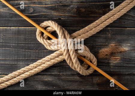 Double clove Hitch Knot. Rope node Stock Photo - Alamy