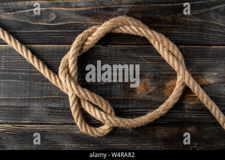 Timber Hitch Knot. Rope node Stock Photo - Alamy