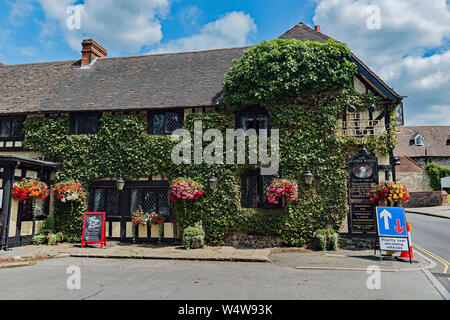 Views of the Leather Bottle pub in Cobham - U.K Stock Photo - Alamy