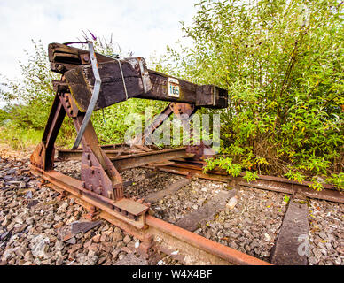 Dead End Buffer stop, bumper, bumping post, bumper block, Train stopper ...
