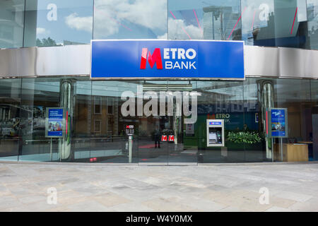Metro Bank, London, Wall, City of London, UK Stock Photo - Alamy