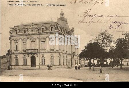 Coutras - Hôtel-de-ville 2 Stock Photo - Alamy
