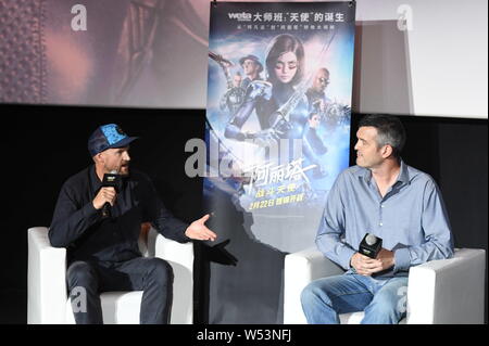 Mike Cozens, left, animation supervisor of Weta Digital, and Eric ...