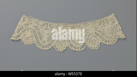 Fine line heart with rose flowers isolated on white, hand drawn line ...