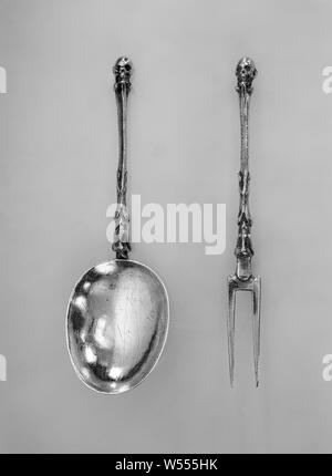Spoon and fork, anonymous, 1671 Fork of silver, with two teeth. The ...