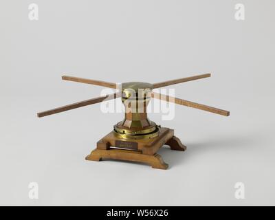 Model of A Capstan, Rijkswerf Vlissingen, c. 1850 demonstration model ...