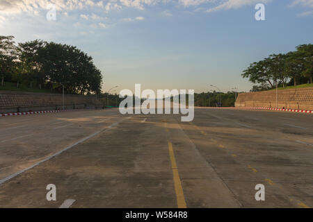Naypyidaw, the empty official capital of Myanmar Stock Photo - Alamy