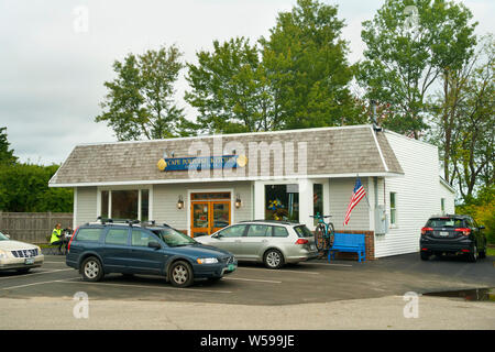 United States Maine Kennebunkport Cape Porpoise Cape Pier Chowder House ...