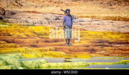 An armed guide for people traveling through the Dallol hydrothermal hot ...